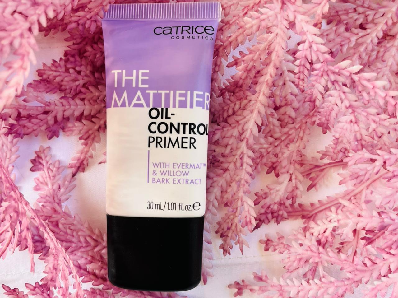 The Mattifier Oil-Control" de Catrice - Más allá del Rosa