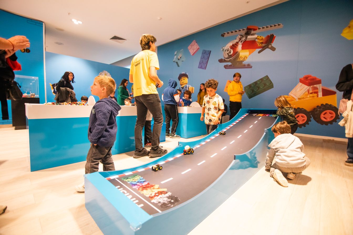 Lego Fun Fest® vuelve a Santiago - Más allá del Rosa