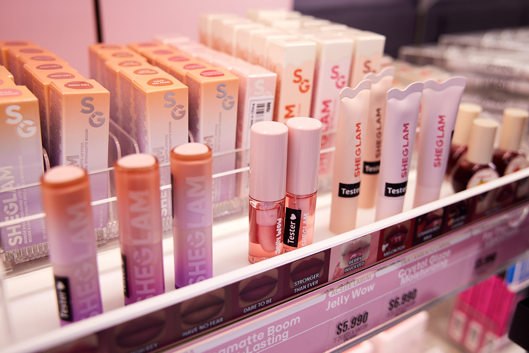 ¡Sheglam llegó a DBS Beauty Store! - Más allá del Rosa